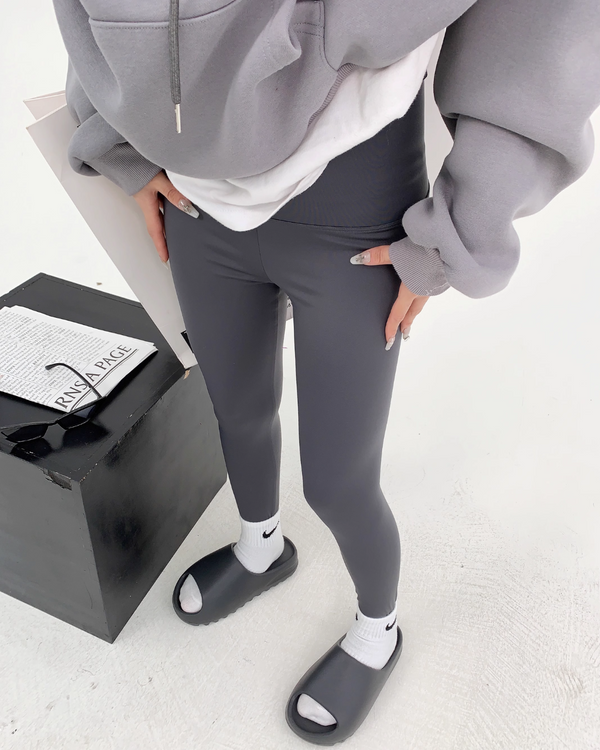 Slate Studio Sculpt Leggings