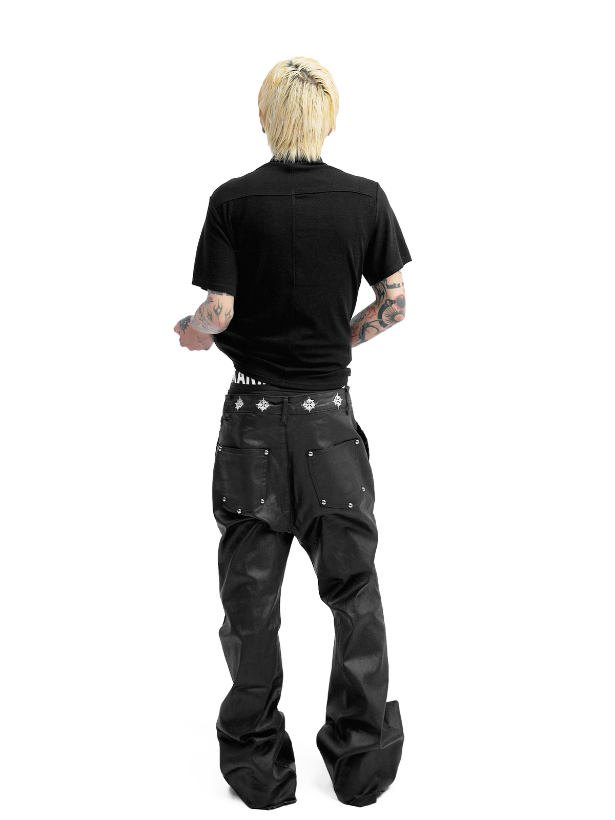 Obsidian Flux Waxed Wide Jeans by DETW | Chiclara