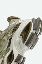 Dual-Eye Platform Running Sneakers