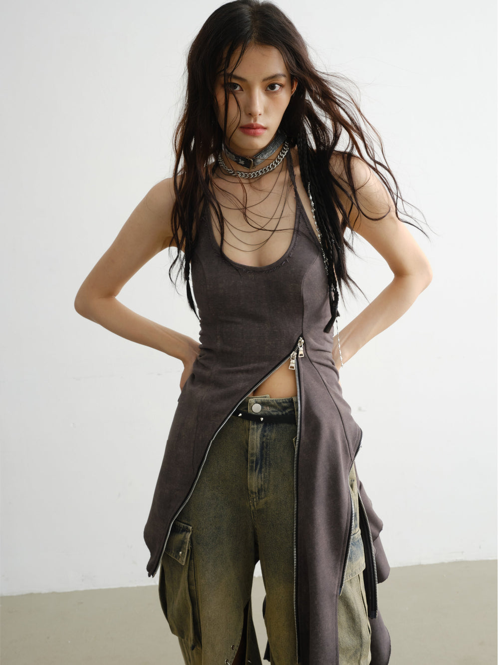 Elegant Ruffled Suspender Dress With Unique Zipper Detail